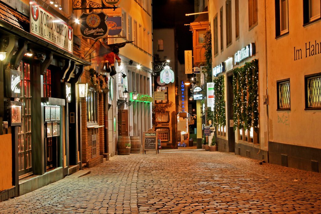 How to Visit Cologne Christmas Market 2024 | Germany Travel